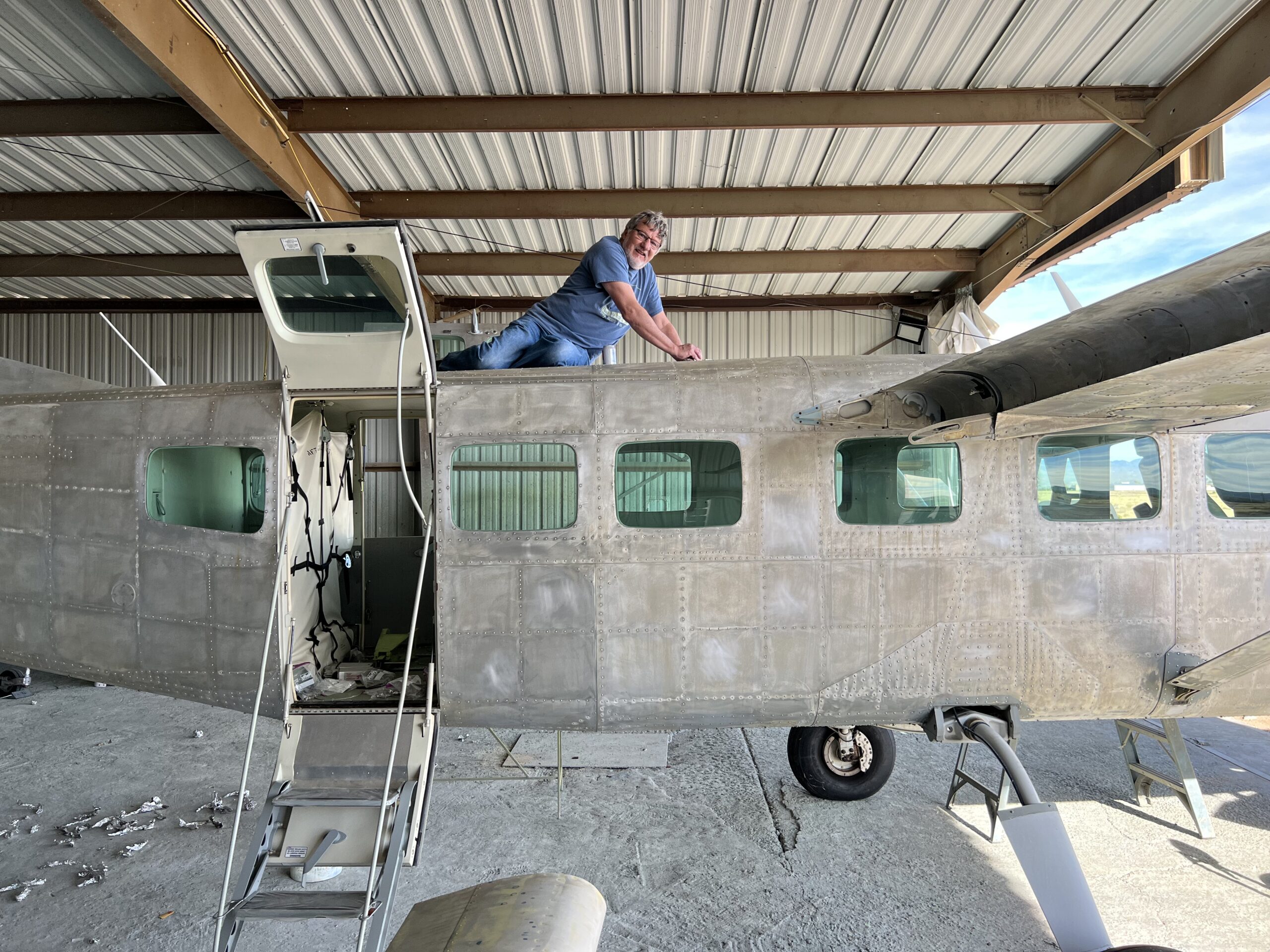 An Airplane Named Sandy - Mission Aviation Fellowship